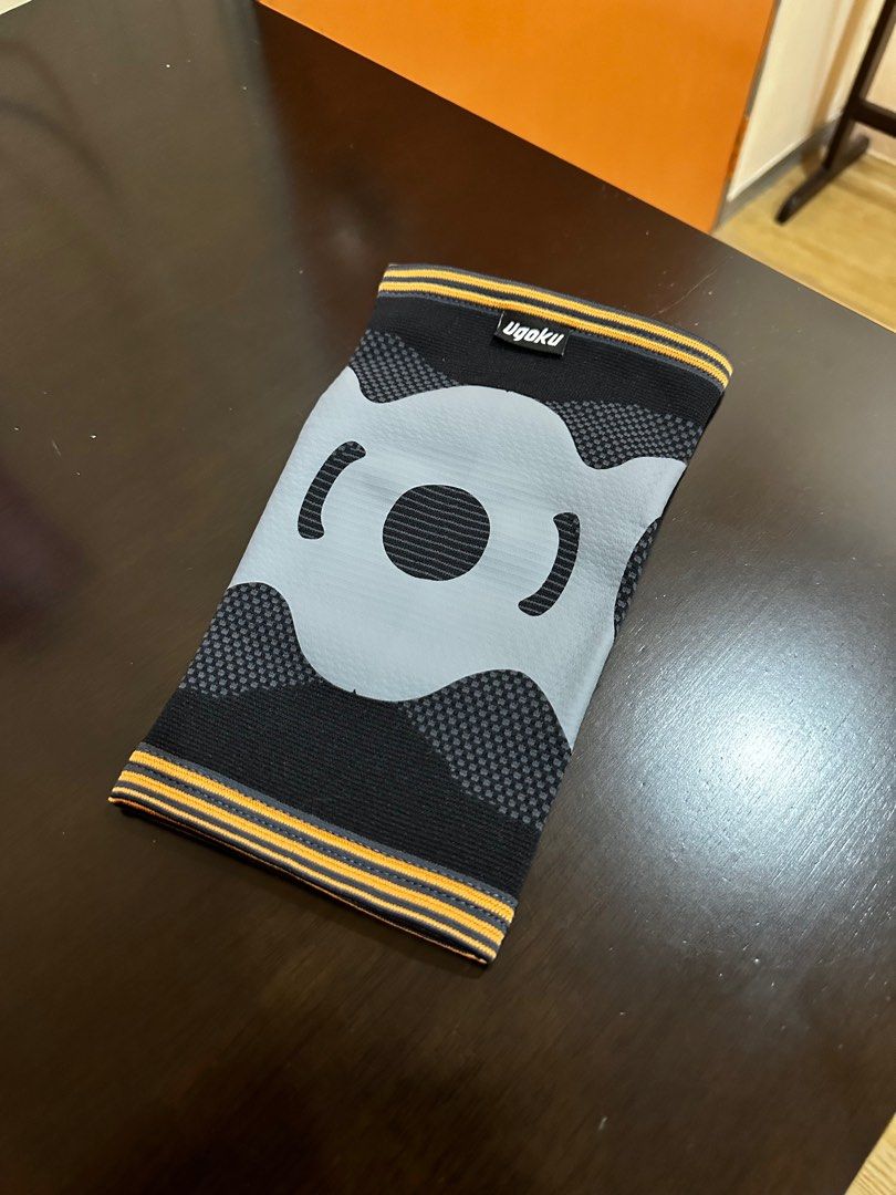 Ugoku Dynamic Taping Knee Support, Health & Nutrition, Assistive ...