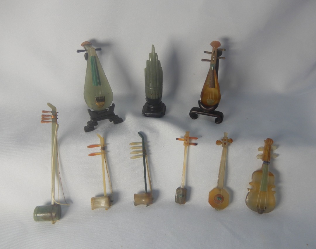 Vintage Chinese semi precious stone miniature musical string ...