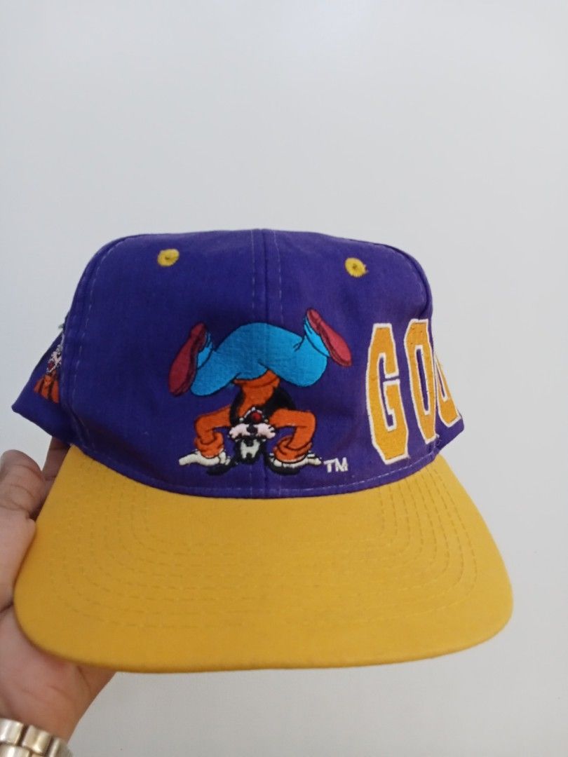 Vintage goofy cap, Men's Fashion, Watches & Accessories, Caps & Hats on ...