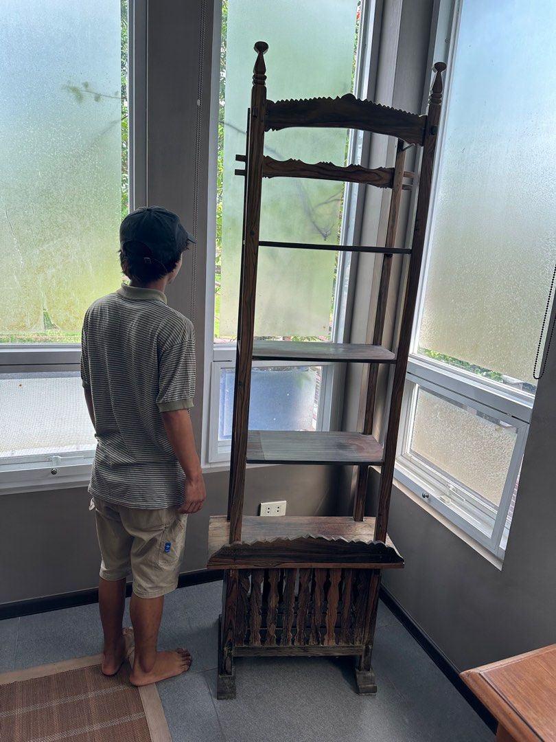 Vintage Kamagong Almario/Pillow rack, Hobbies & Toys, Memorabilia ...