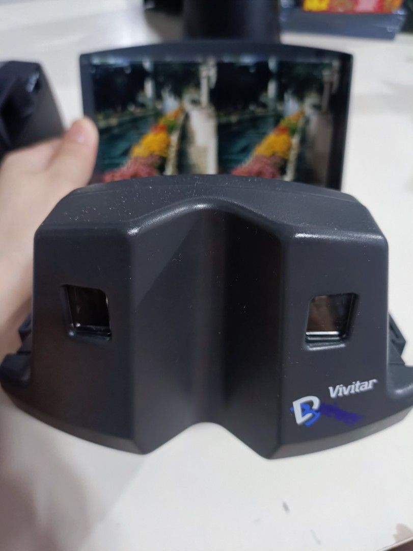Vivitar 3D Camera & Viewer Set, Photography, Cameras on Carousell