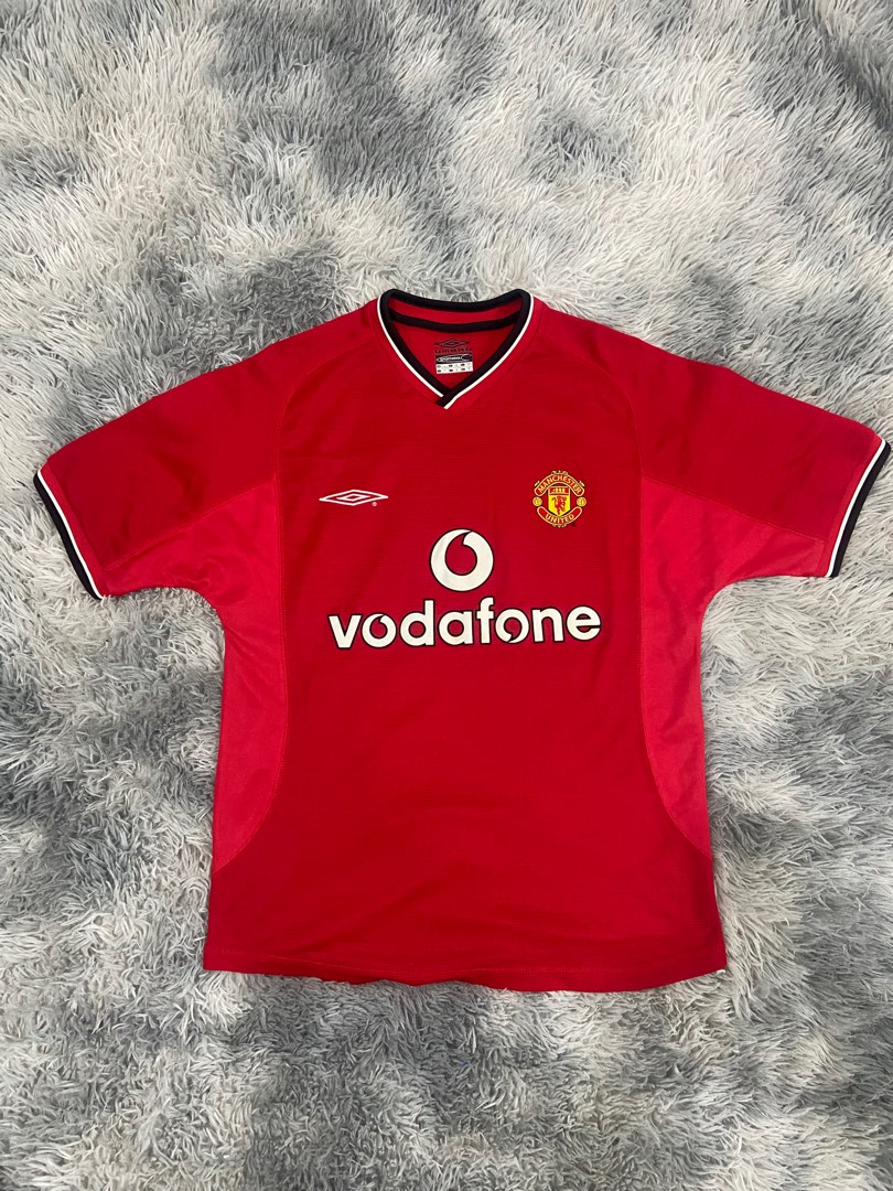 Vodafone football jersey, Men's Fashion, Tops & Sets, Tshirts & Polo ...