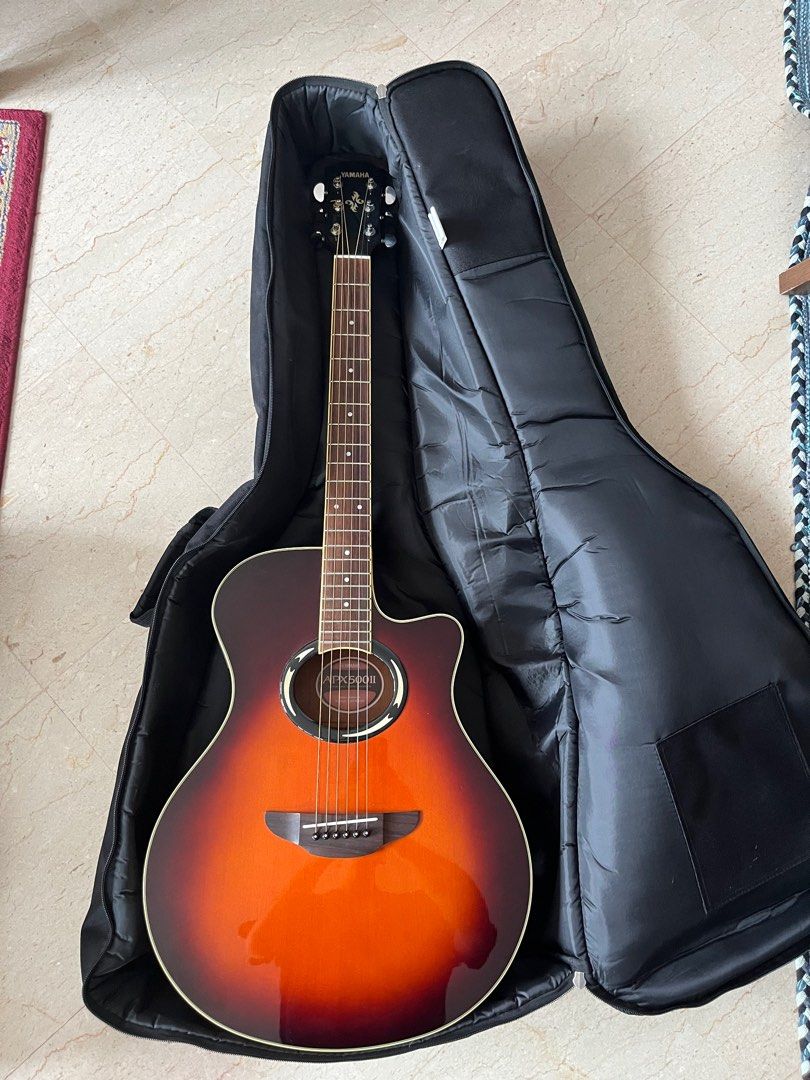 Yamaha APX500II Acoustic Electric w/ built in tuner, Hobbies & Toys, Music & Media, Musical ...