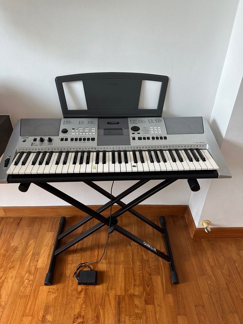 Yamaha Electric Keyboard PSR-e413, Hobbies & Toys, Music & Media, Musical Instruments on Carousell