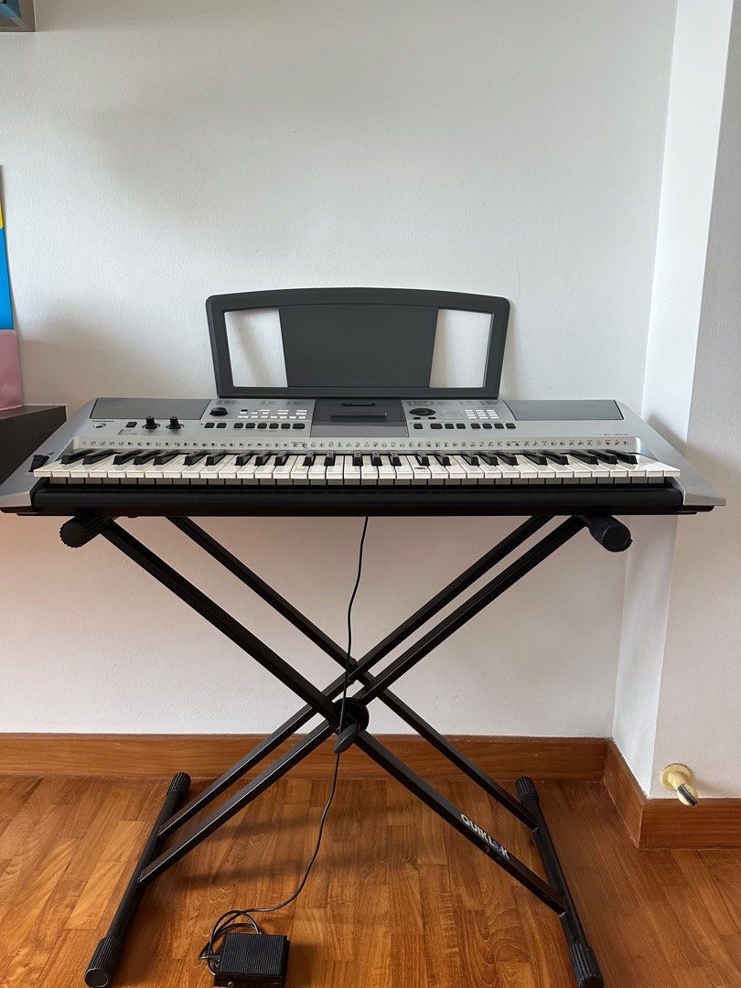 Yamaha Electric Keyboard PSR-e413, Hobbies & Toys, Music & Media, Musical Instruments on Carousell
