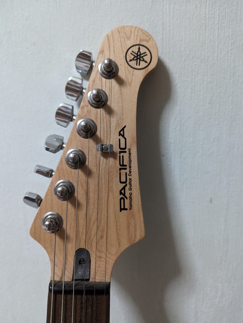 Yamaha Pacifista PAC112J Electric Guitar Natural Yellow Satin, Hobbies ...