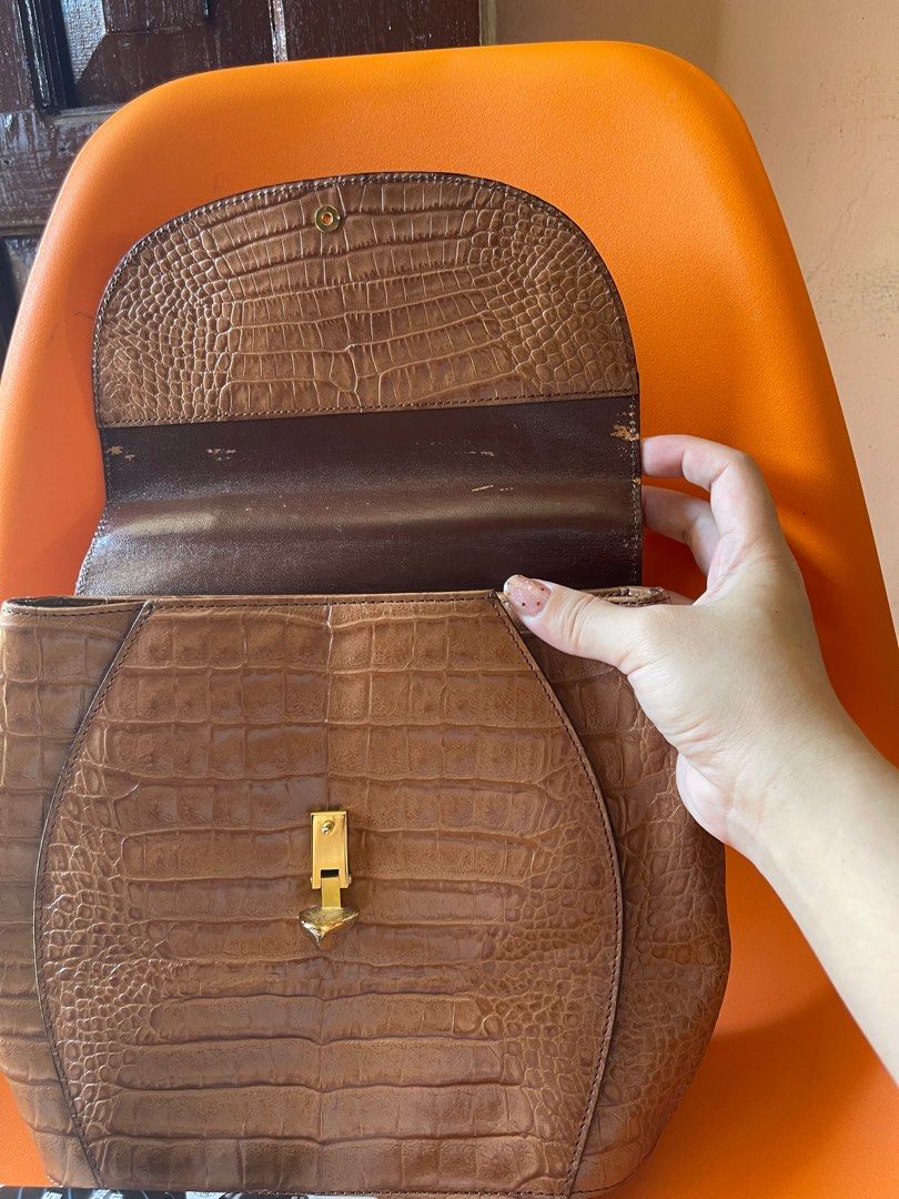 Yukiko Hanai, Luxury, Bags & Wallets on Carousell