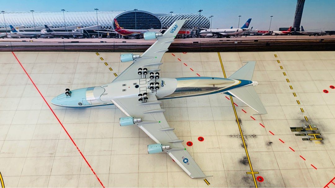 US Air Force One Boeing 747-200 (VC-25A) / Reg No. 28000/ By GeminiJets ...