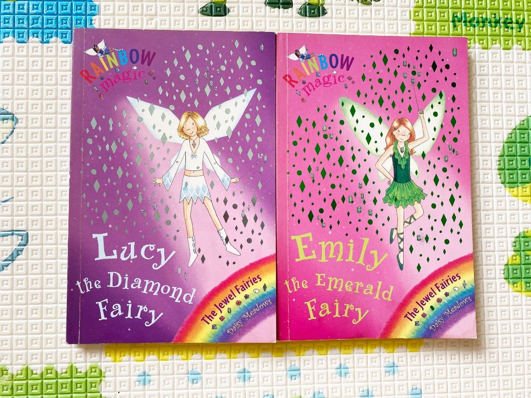 英文故事書 - Rainbow Magic (Lucy the Diamond Fairy / Emily the Emerald Fairy ...