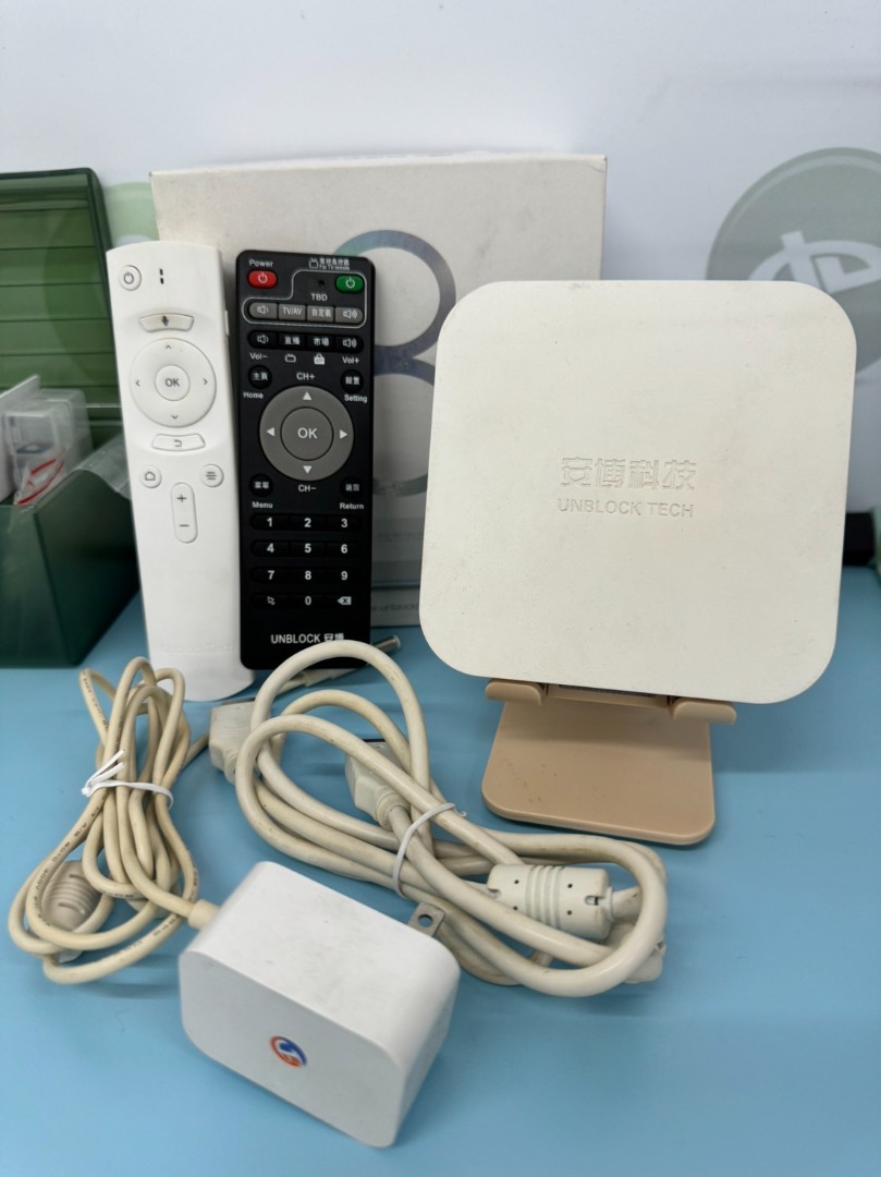 【艾爾巴二手】 UBOX 8 安博 盒子 PRO MAX X10 純淨版#二手電視盒#大里店60141, 電視及其他電器 , 其他家庭電器在旋轉拍賣
