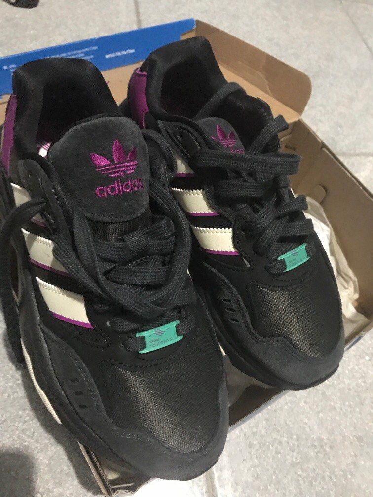 Adidas retrophy, Women's Fashion, Footwear, Sneakers on Carousell