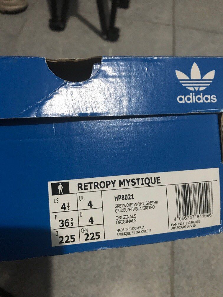 Adidas retrophy, Women's Fashion, Footwear, Sneakers on Carousell