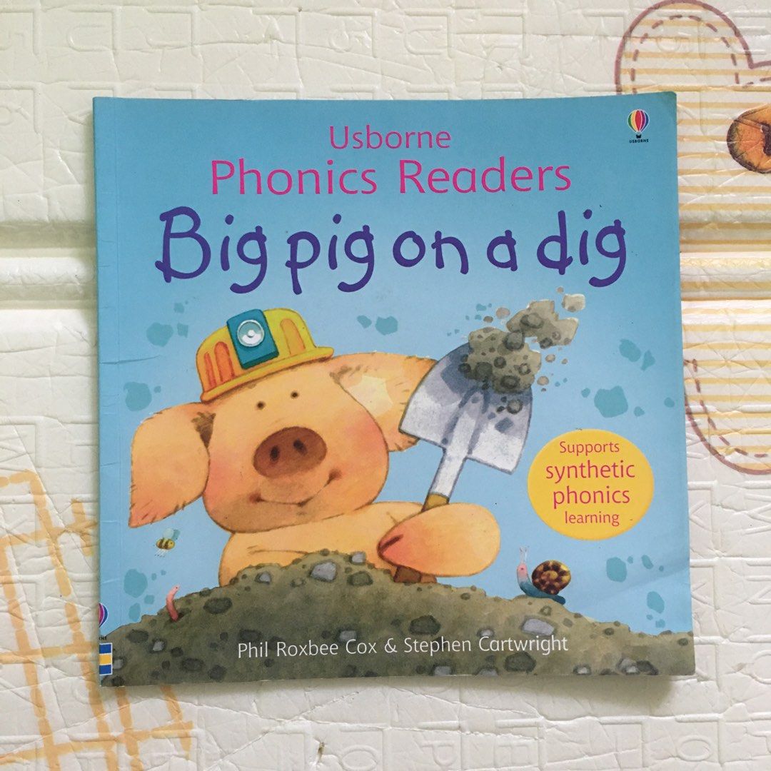 Authentic Original Copy USBORNE Phonics Readers Big Pig on a dig ...