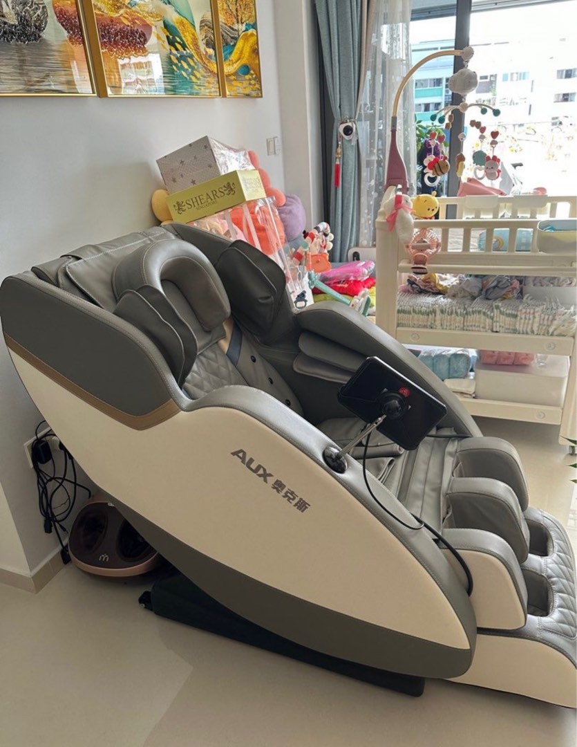 AUX Capsule Massage Chair., Health & Nutrition, Massage Devices on ...