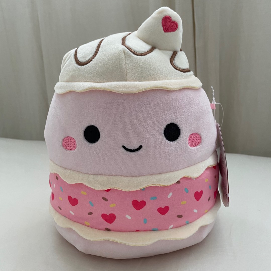 Brinya the Cake 8" Squishmallow, Hobbies & Toys, Toys & Games on Carousell