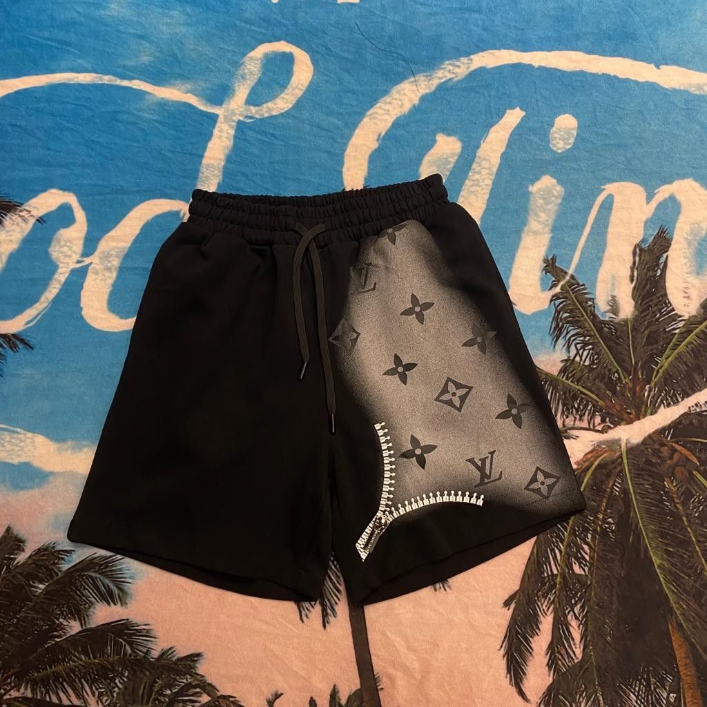 Celana louis vuitton, Fesyen Pria, Pakaian , Bawahan di Carousell