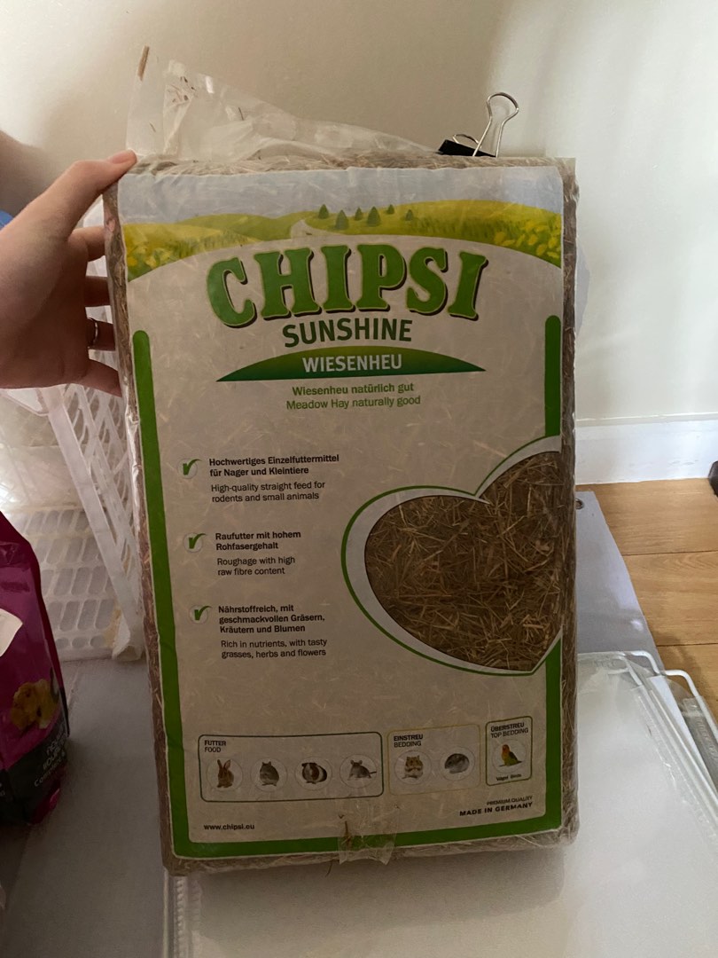 Chipsi sunshine meadow hay, Pet Supplies, Pet Food on Carousell