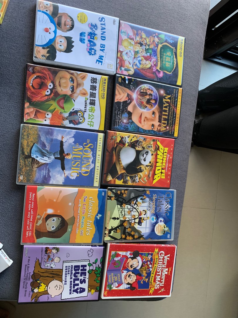 Dvd cartoons and kids movie, 興趣及遊戲, 音樂、樂器 & 配件, 音樂與媒體 - CD 及 DVD ...