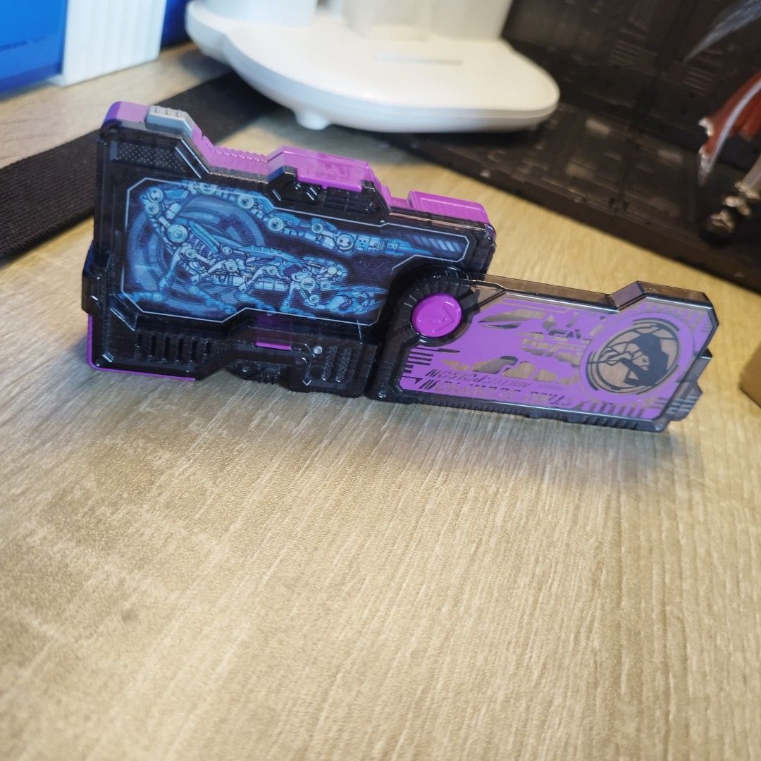 DX Sting Scorpion Flying Falcon Progrise Key, Kamen Rider Horobi & Jin ...