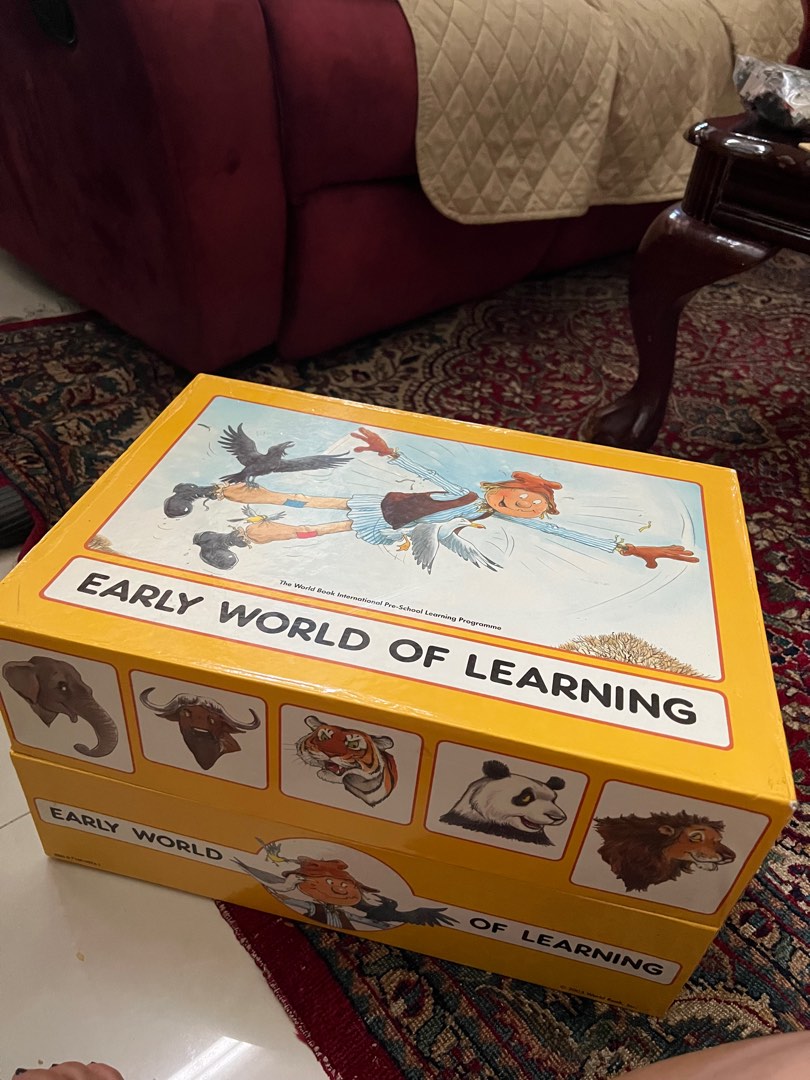 Early world of learning, Hobbies & Toys, Books & Magazines, Children's ...