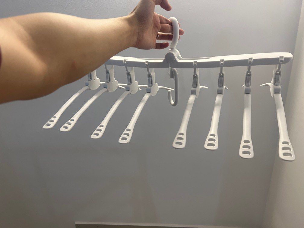 Foldable hanger, Furniture & Home Living, Home Improvement ...