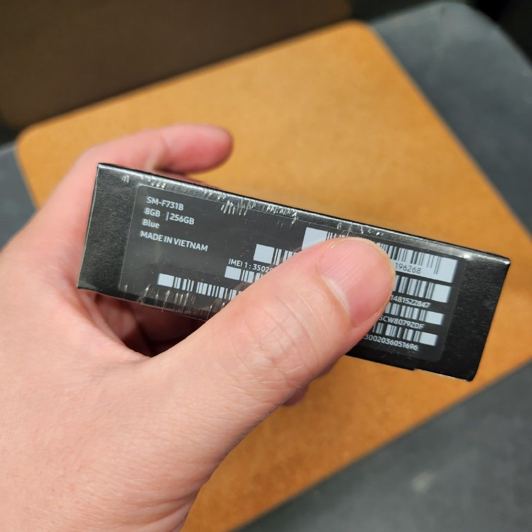 Galaxy Z Flip 5 Blue 256GB, Mobile Phones & Gadgets, Mobile Phones ...