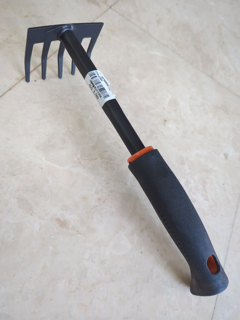 Garden hand rake, Furniture & Home Living, Gardening, Garden Soil ...