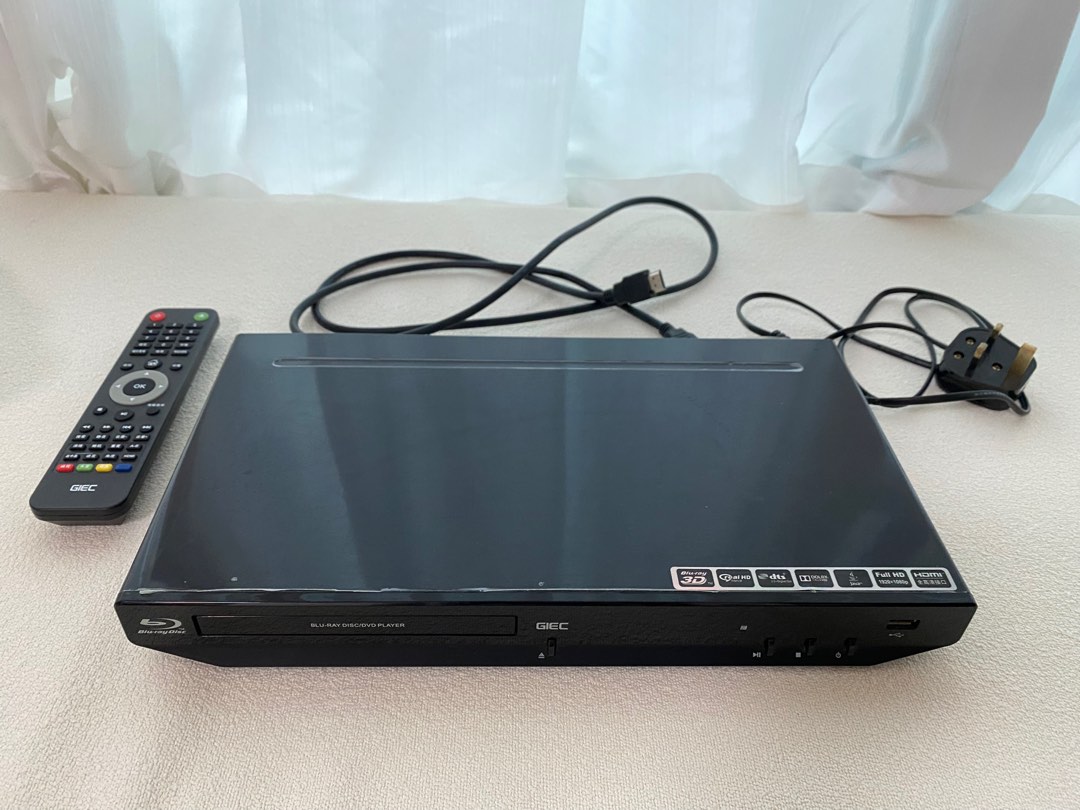 GIEC Blu-Ray DVD Player, 家庭電器, 電視 & 其他娛樂, 藍光及播放器 - Carousell
