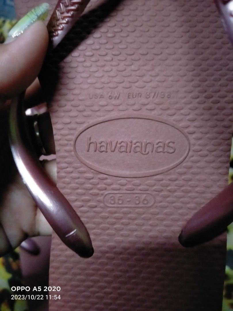 havs, Women's Fashion, Footwear, Slippers and slides on Carousell