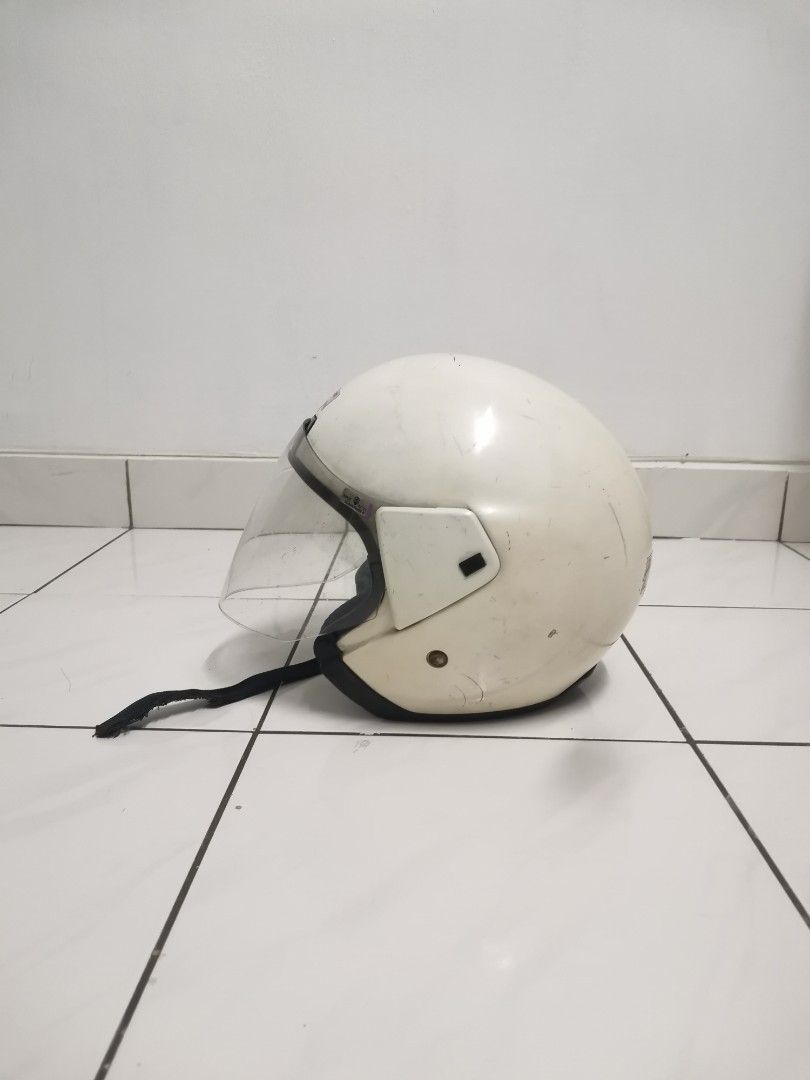 Helmet Arc Discovery, Auto Accessories on Carousell