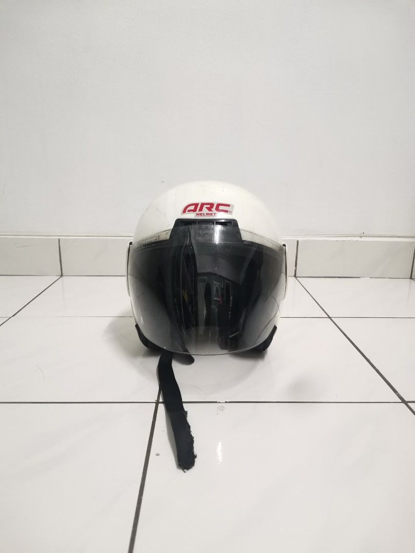 Helmet Arc Discovery, Auto Accessories on Carousell
