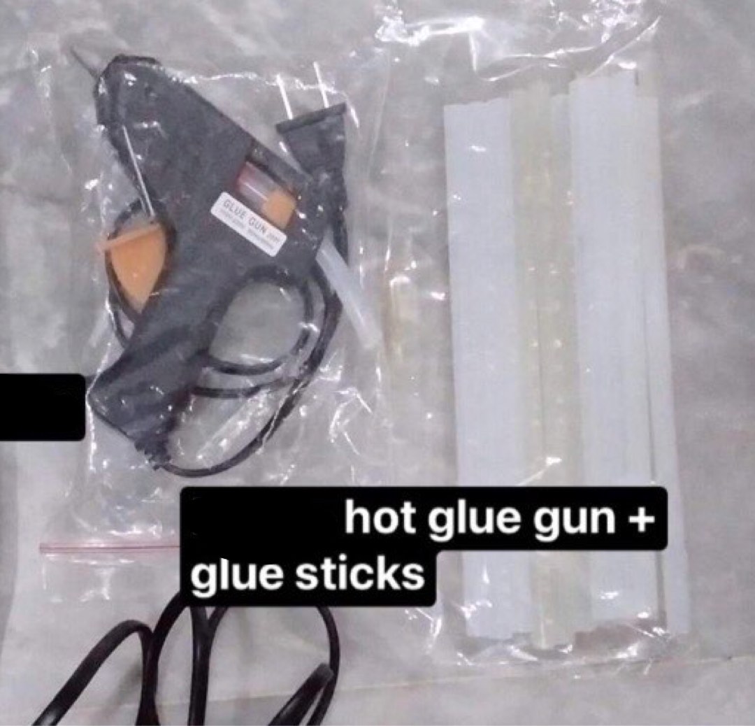 COD! Hot glue gun with glue sticks set | destash craft materials ...