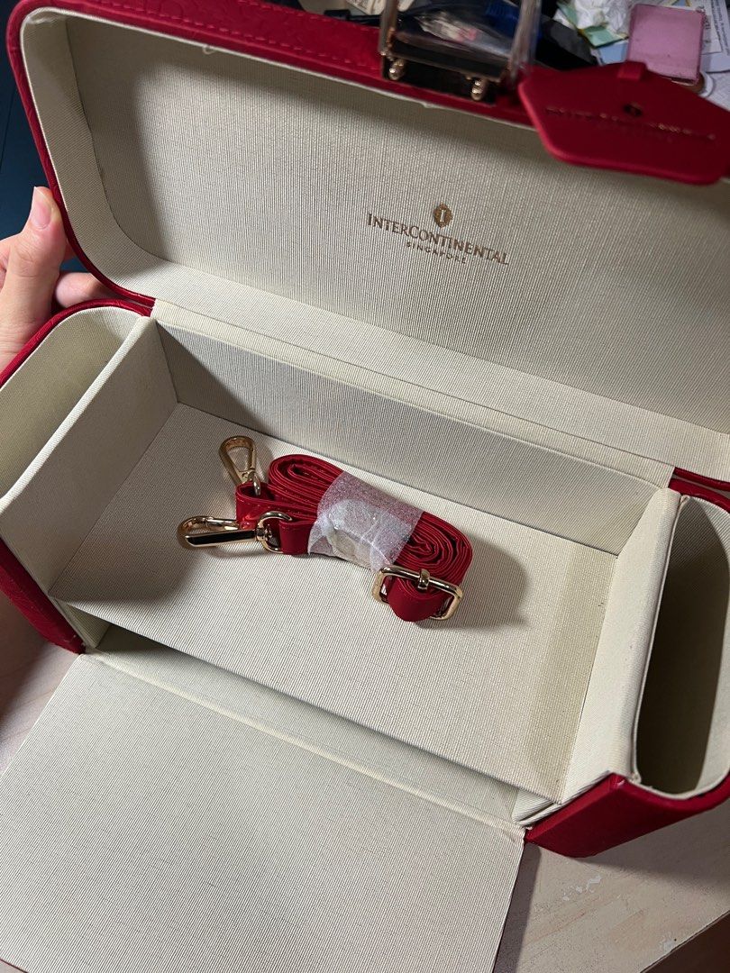 Intercontinental mooncake box, Women's Fashion, Bags & Wallets, Purses ...