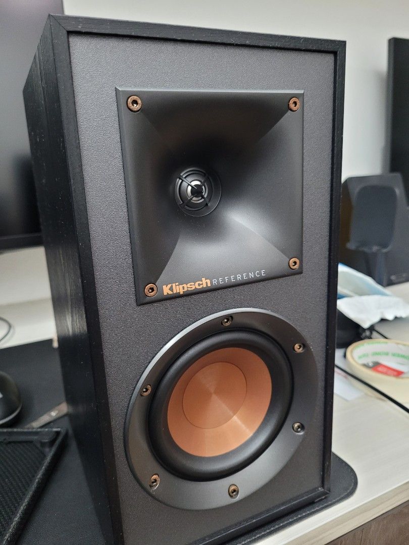 Klipsch R-41PM powered bookshelf speakers, Audio, Soundbars, Speakers ...
