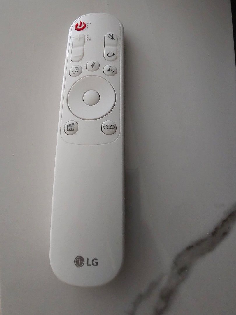 LG sound bar Eclair QP5W, Audio, Soundbars, Speakers & Amplifiers on ...