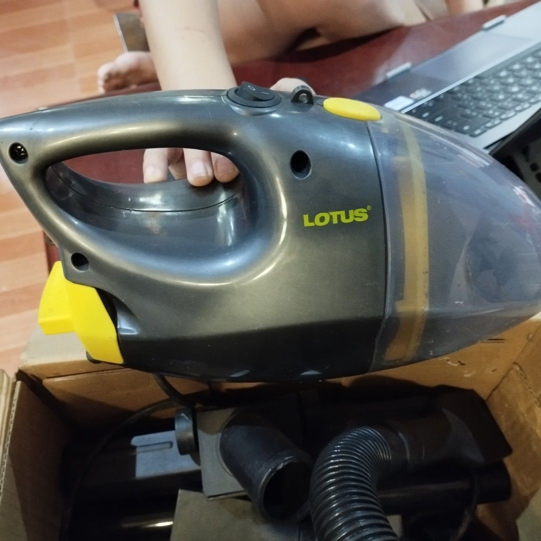 LOTUS LBVC2588 800W Handy Vacuum, TV & Home Appliances, Vacuum Cleaner ...