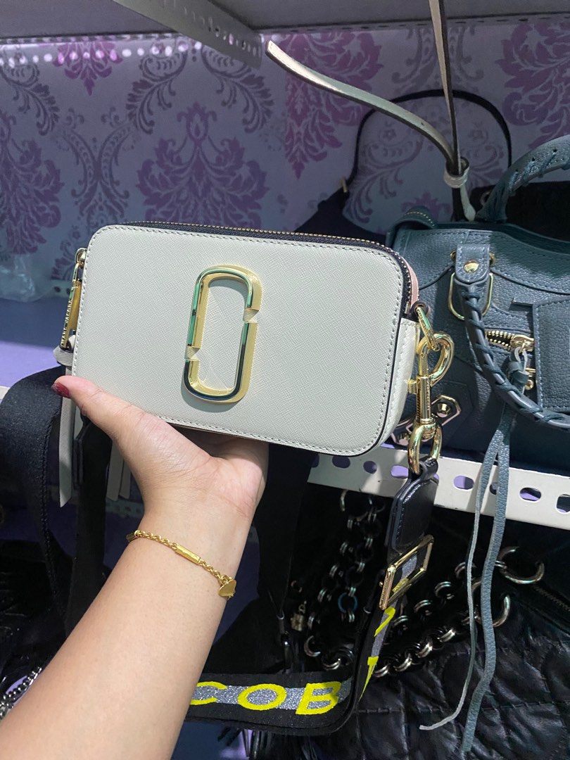 Marc Jacobs Snapshot multi, Barang Mewah, Tas & Dompet di Carousell