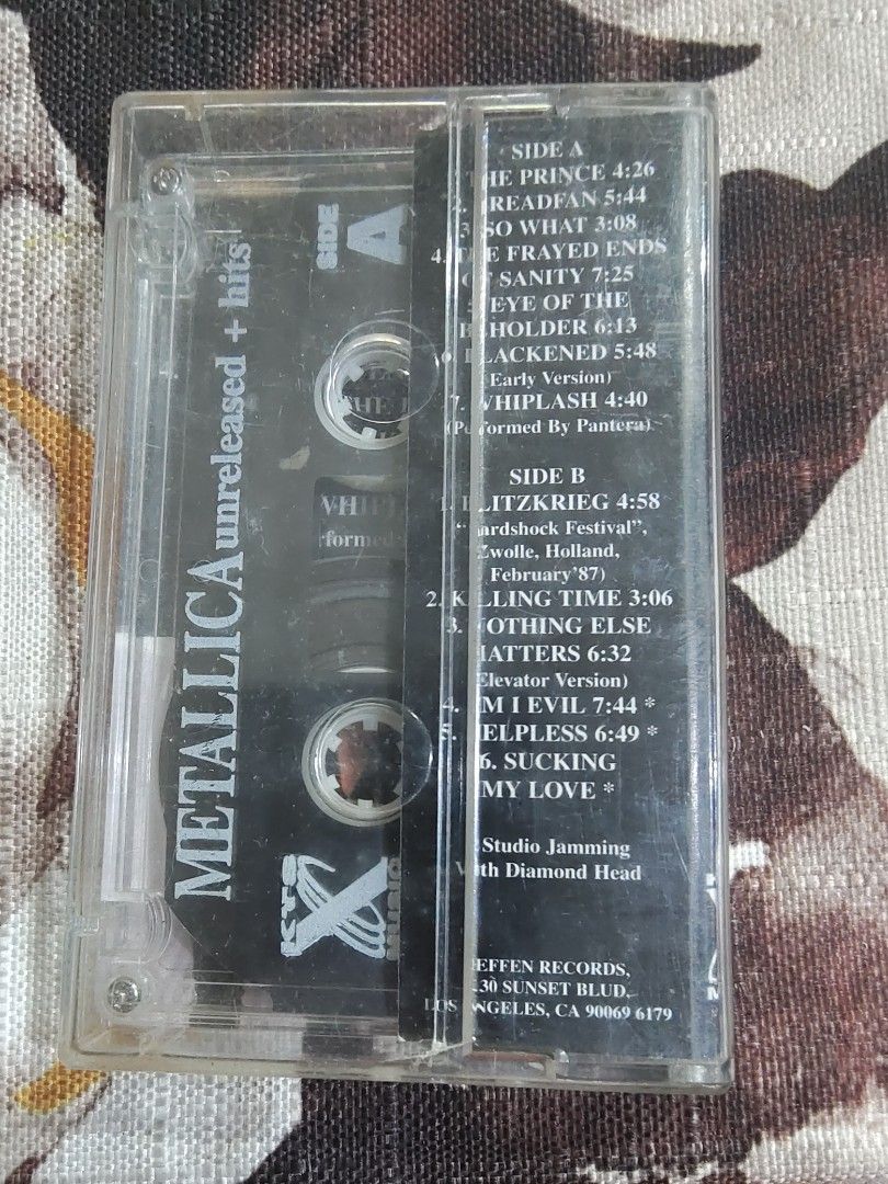 Metallica - Unreleased + Hits, Hobbies & Toys, Music & Media, CDs ...