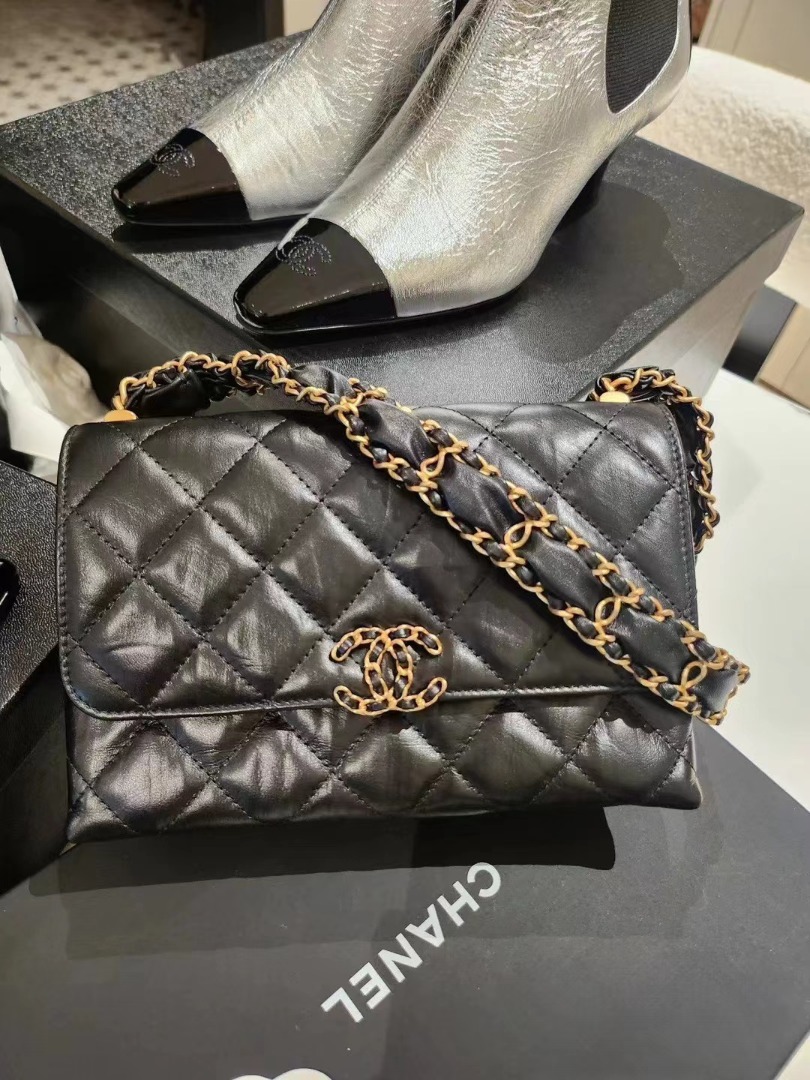 Mid-year promotion--Chanel 2023 latest models, Women's Fashion, Bags ...