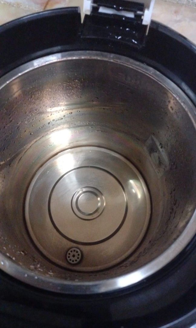 Mistral Hot boiling pot, TV & Home Appliances, Kitchen Appliances ...