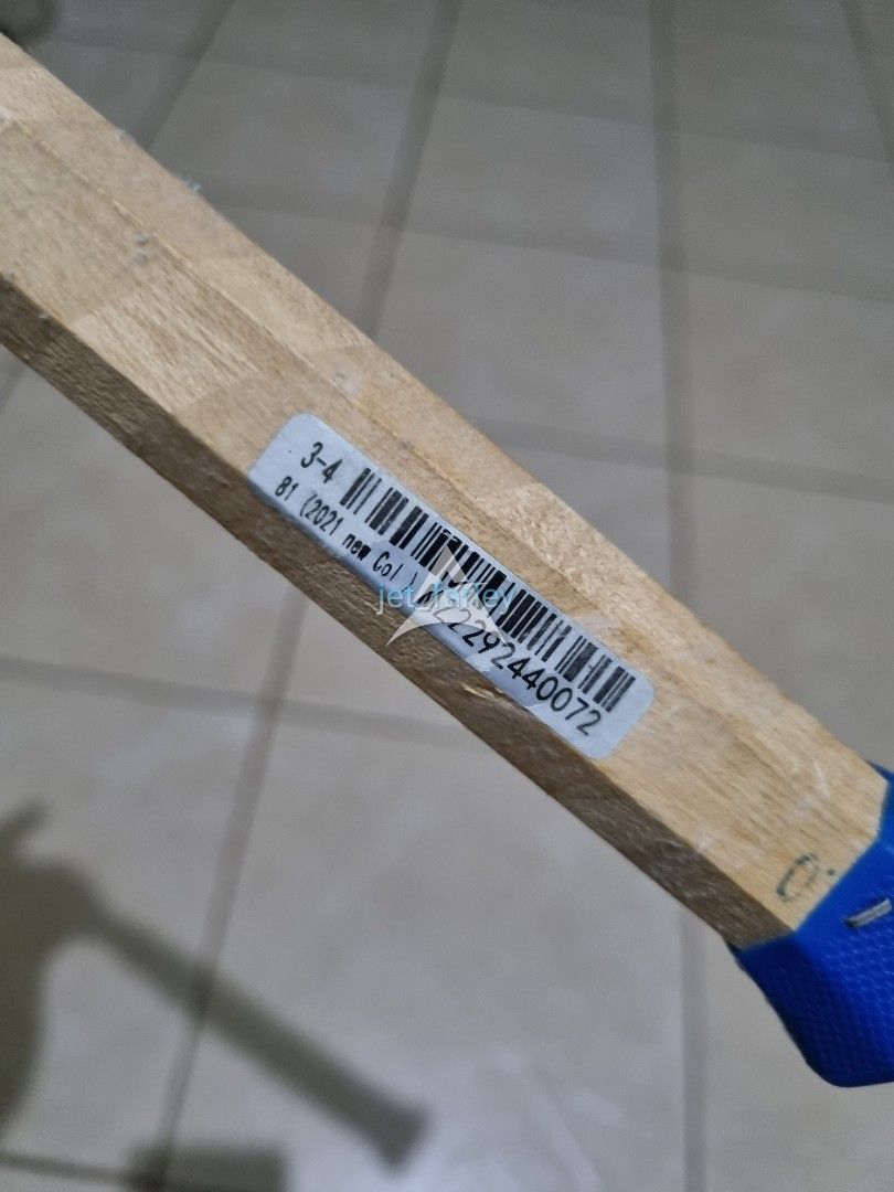 Mizuno Altrax 81 badminton racket, Sports Equipment, Sports & Games ...