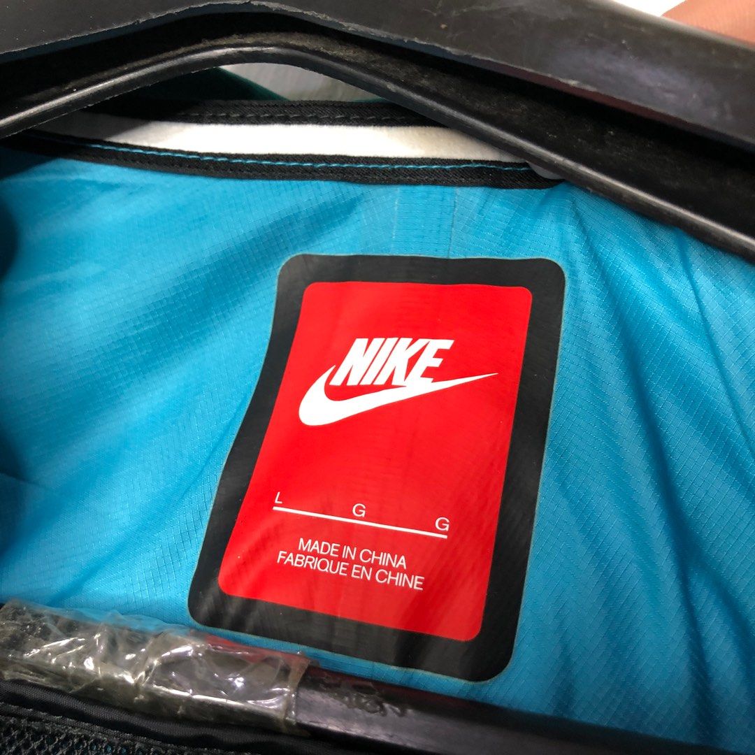 Nike Tech Hypermesh Tri Color Windrunner Jacket, Men's Fashion, Coats ...