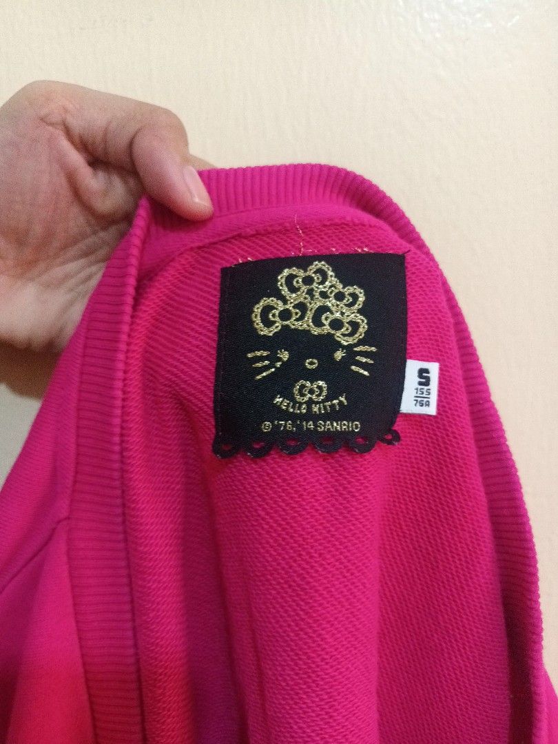 ORIGINAL HELLO KITTY, Women's Fashion, Coats, Jackets and Outerwear on ...