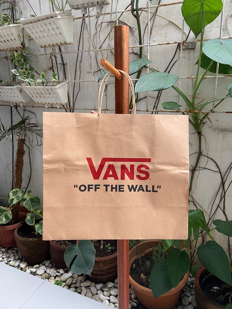 paper bag vans, Serba Serbi, Others di Carousell