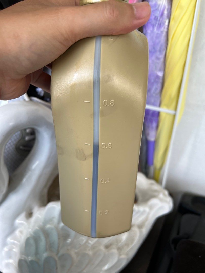 PTT 15W50 Engine Oil Half bottle left, Motorcycles, Motorcycle ...