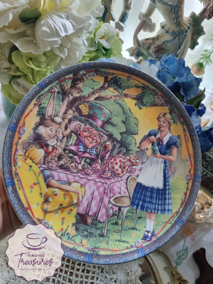 Rare & Beautiful 'Alice in Wonderland' Plate - James Sadler, Hobbies ...