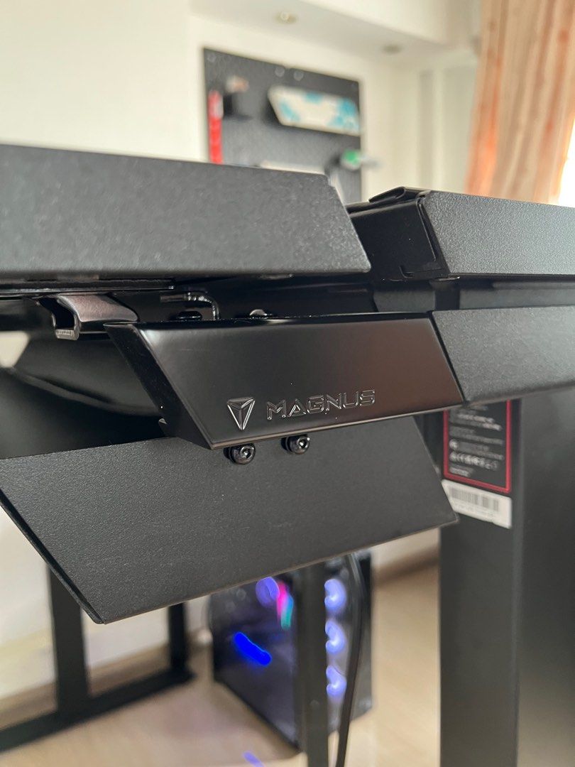 Secretlab Magnus Pro standing desk, Furniture & Home Living, Furniture ...