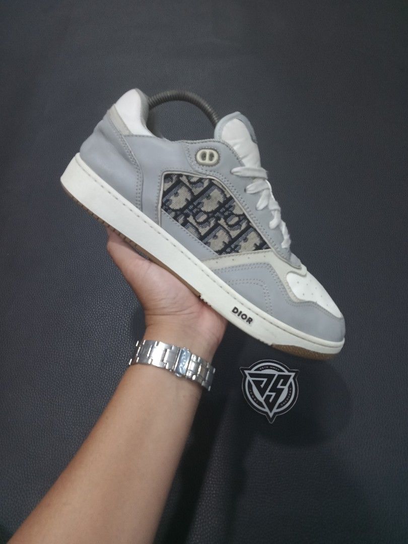 Sepatu Dior Sneakers, Fesyen Pria, Sepatu , Sneakers di Carousell