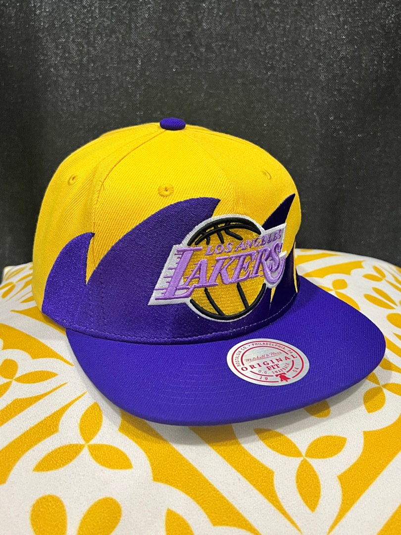 Shark Tooth LA Lakers NBA Cap, Men's Fashion, Watches & Accessories ...