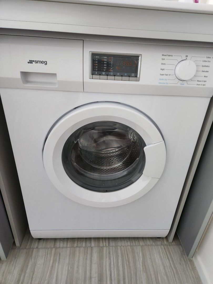 Smeg washing machine, TV & Home Appliances, Washing Machines and Dryers ...